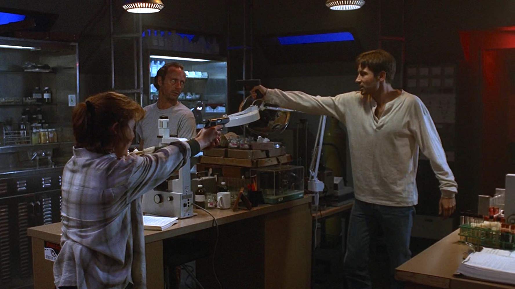 The X-Files (S1.Ep8) “Ice” | MovieGeekBlog